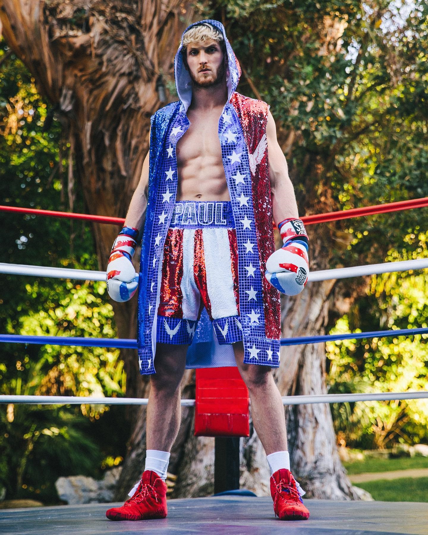 โลแกน พอล Logan Paul จากยูทูบเบอร์ชื่อดัง สู่นักสู้บนสังเวียนเดือด