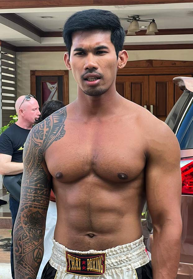 Tum Usabai นักมวยมาดเข้ม ซิกแพคเริส ตัวตึงในวงการมวย