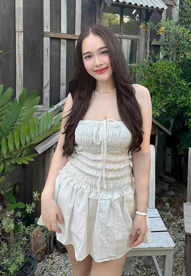 Nantine Pongboonjan สาวสวยอวบอึ๋ม สายเซ็กซี่ แซ่บร้อนแรงทะลุจอ