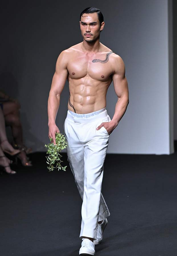 Shawn V. นายแบบหนุ่มสายเซ็กซี่ ขยี้ใจ พร้อมความแซ่บเกิน